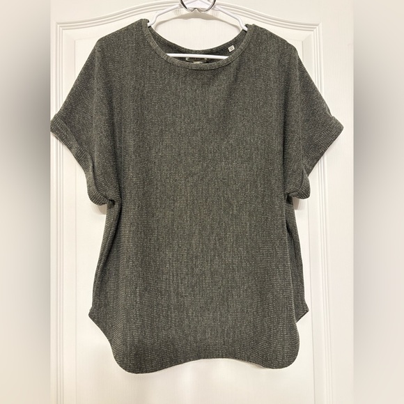 Max Studio | Tops | Max Studio Knit Top | Poshmark